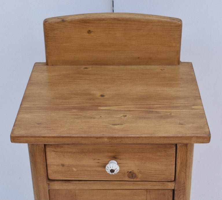 Pine Nightstand with One Door and One Drawer For Sale at 1stDibs