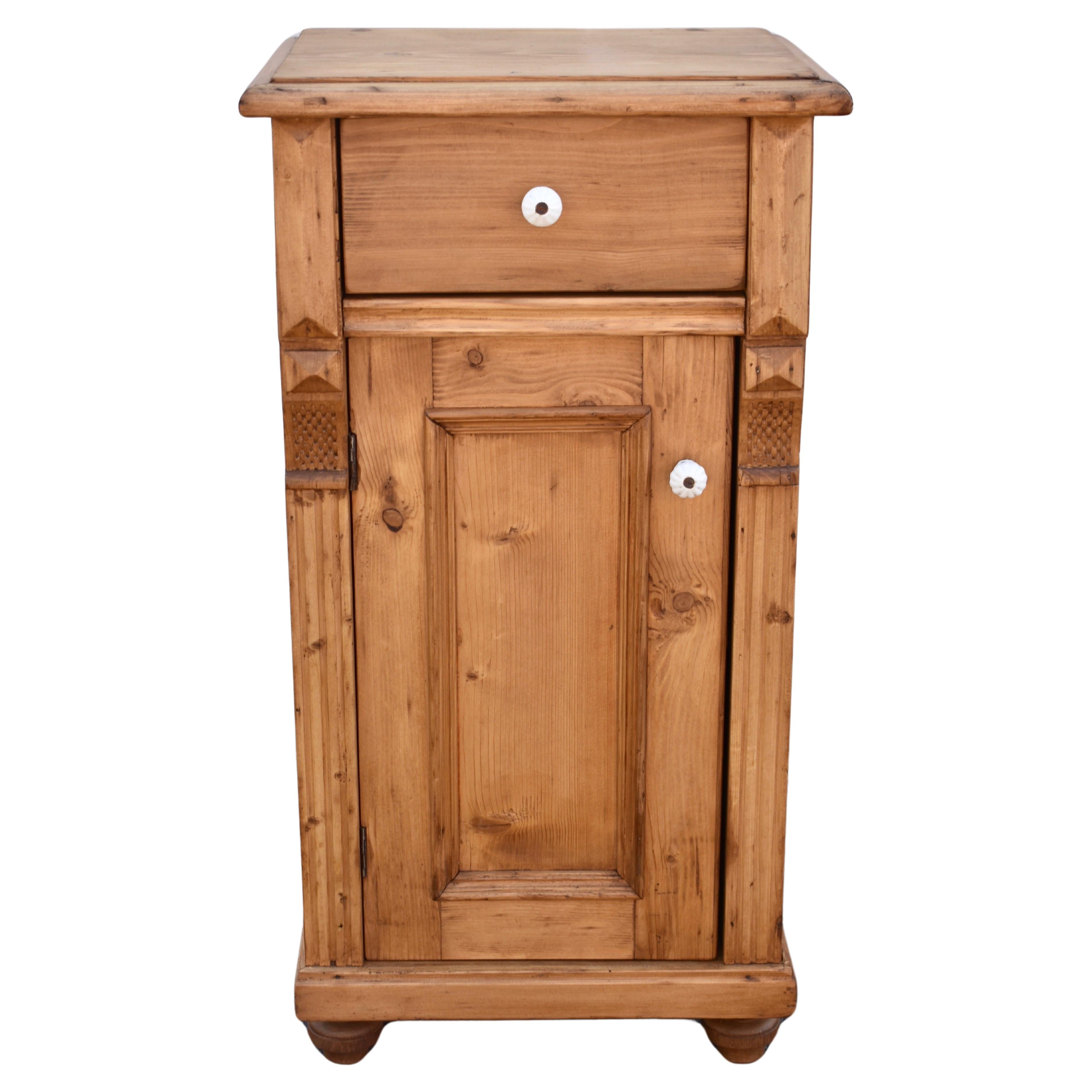 Pine Nightstand with One Door and One Drawer For Sale at 1stDibs