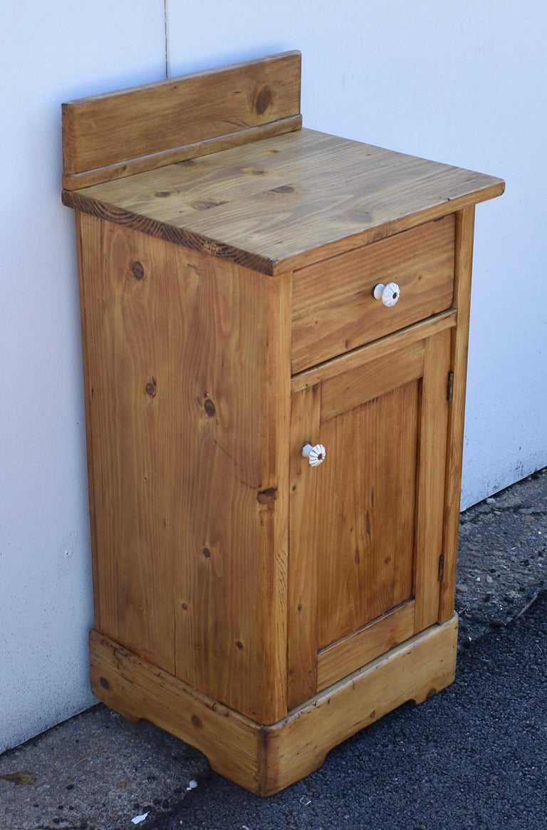 Pine Nightstand with Removable Splashback For Sale at 1stDibs