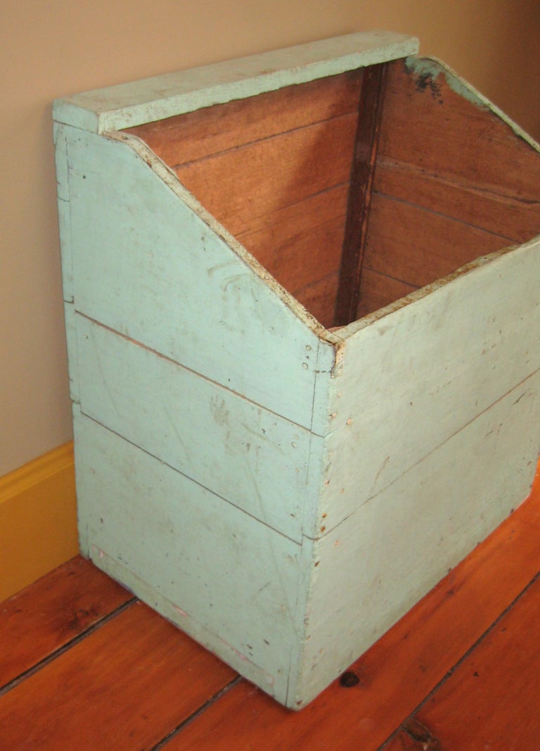 Pine Primitive Farm House Grain Bin Firewood Box Rustic Charm Green ...