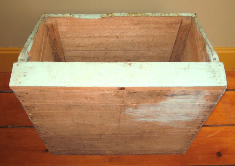 Pine Primitive Farm House Grain Bin Firewood Box Rustic Charm Green ...