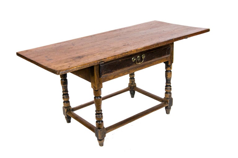 Pine Russian Tavern Table For Sale at 1stDibs