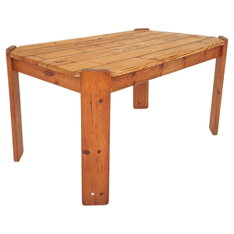 Pinewood dining table attrb. to Ate van Apeldoorn, The Netherlands 1970 ...