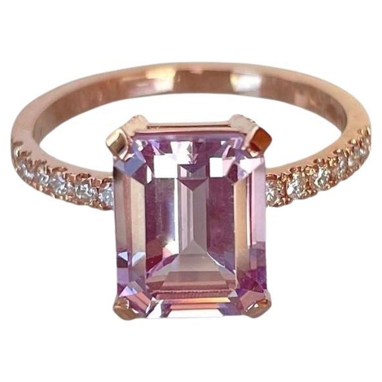 Pink Amethyst and Diamond Ring, 18K rose gold For Sale at 1stDibs