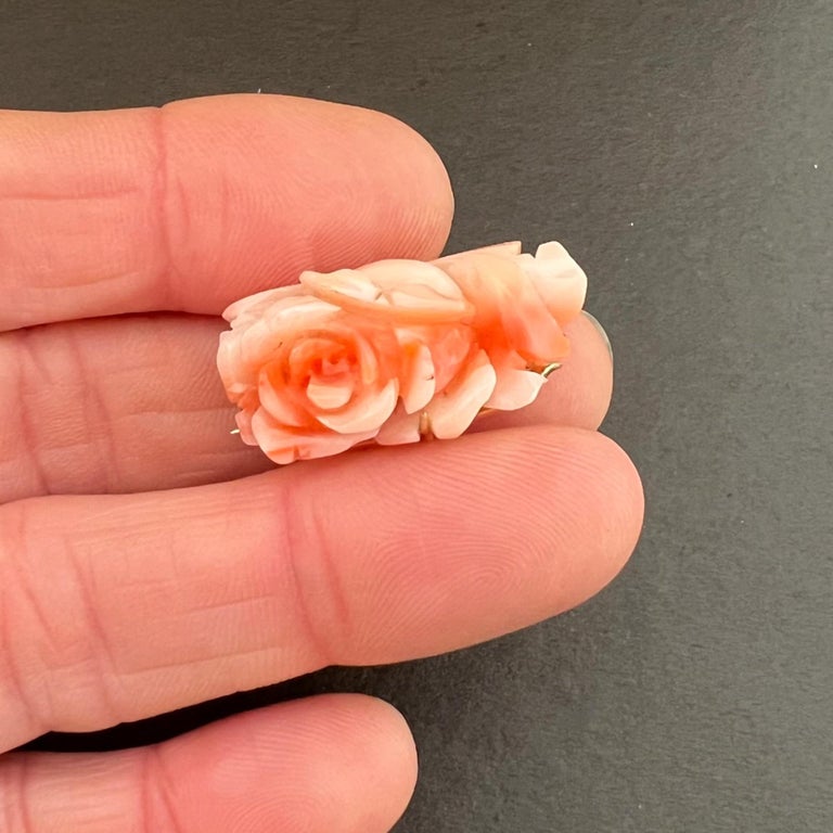 Pink Coral Rose Flower Carved Gold Brooch For Sale at 1stDibs