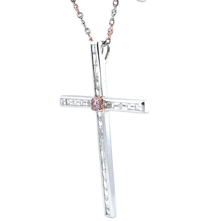 Pink Diamond 18 Karat Platinum Cross Necklace For Sale at 1stDibs