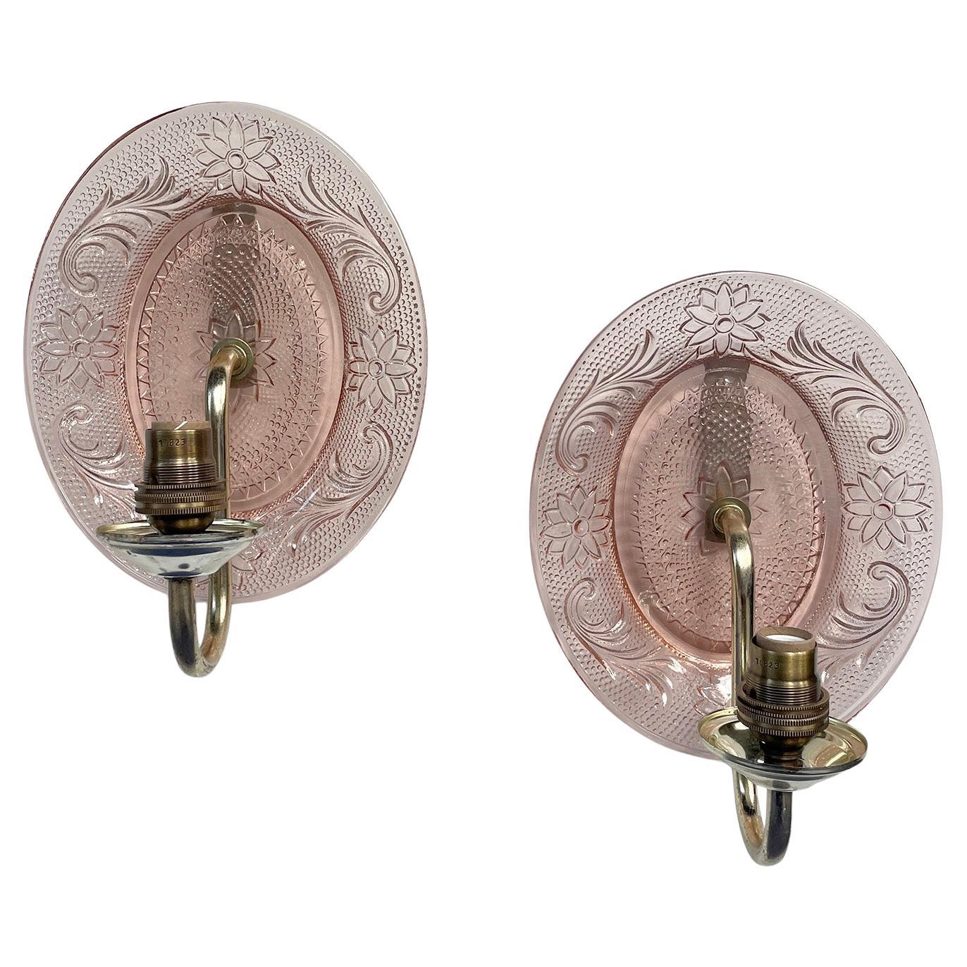 French Floral Glass Single Wall Sconce For Sale at 1stDibs