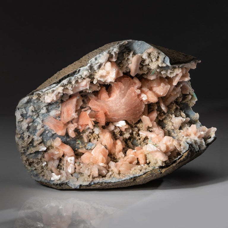 Pink Heulandite with Stilbite on Chalcedony Matrix from Maharashtra ...