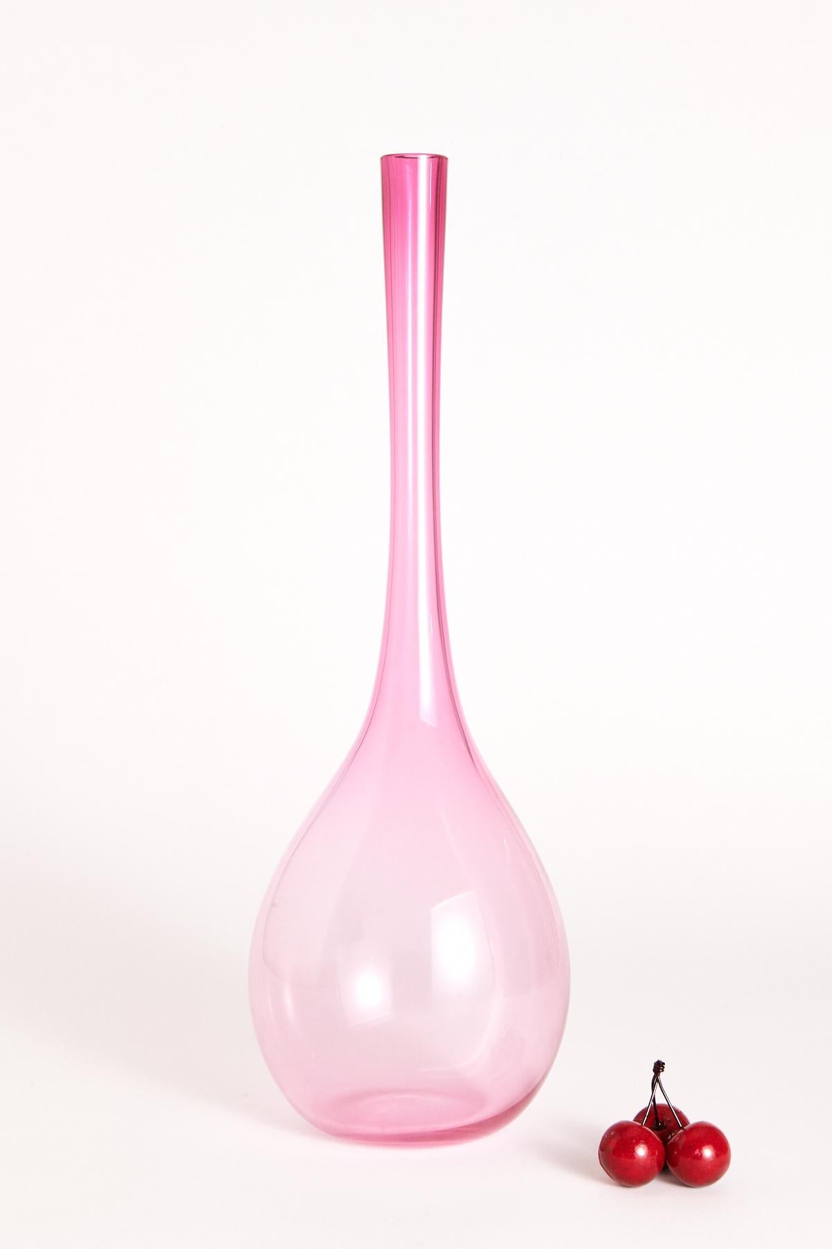 Pink Murano Glass Vase For Sale at 1stDibs