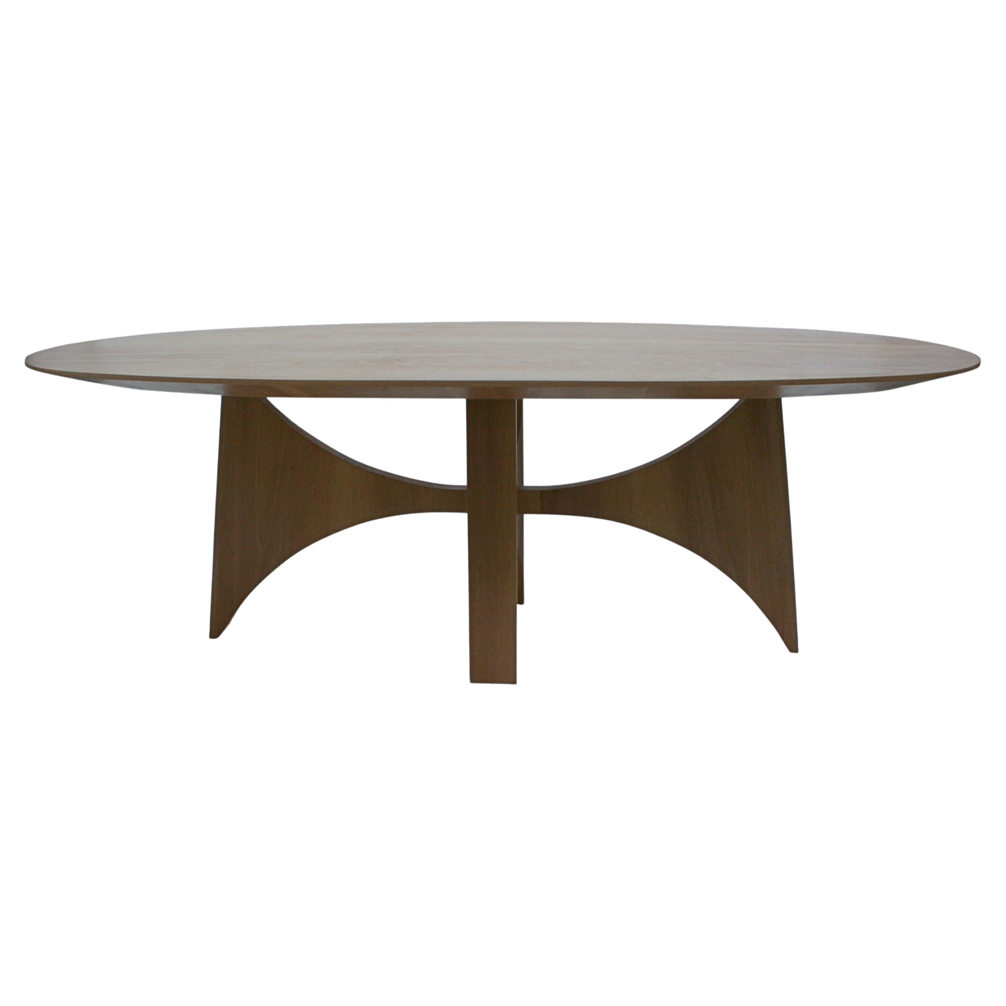 "Planalto" oval dining table in natural walnut wood For Sale at 1stDibs