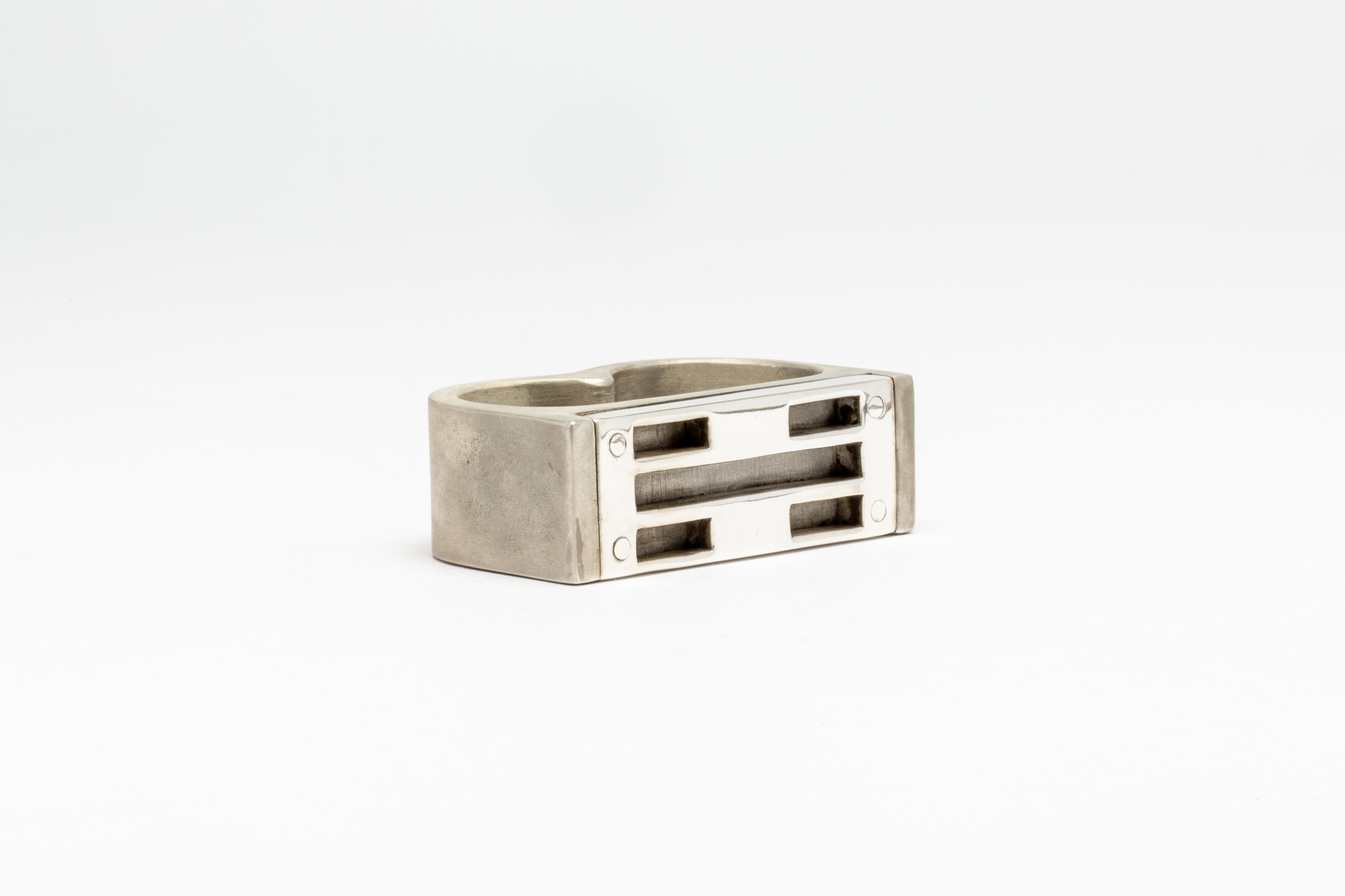 Customizable Plate Ring Double (SUGERMANS, 17mm, DA+PA) For Sale at 1stDibs