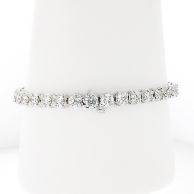 Platinum 12.55ct 34 Round Brilliant Large Diamond Line Tennis Statement Bracelet For Sale at 1stDibs