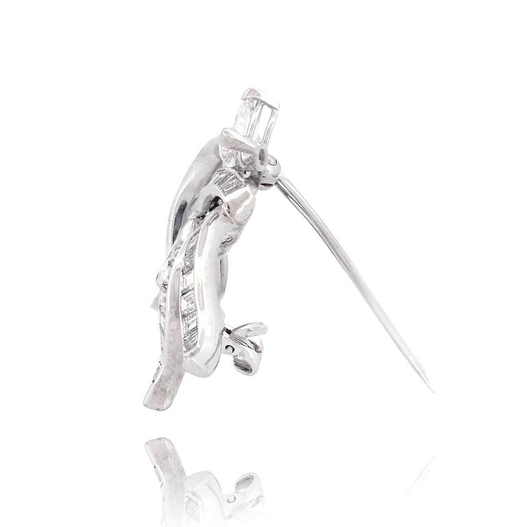 Platinum 2.33ct Diamond Streamer Brooch For Sale at 1stDibs