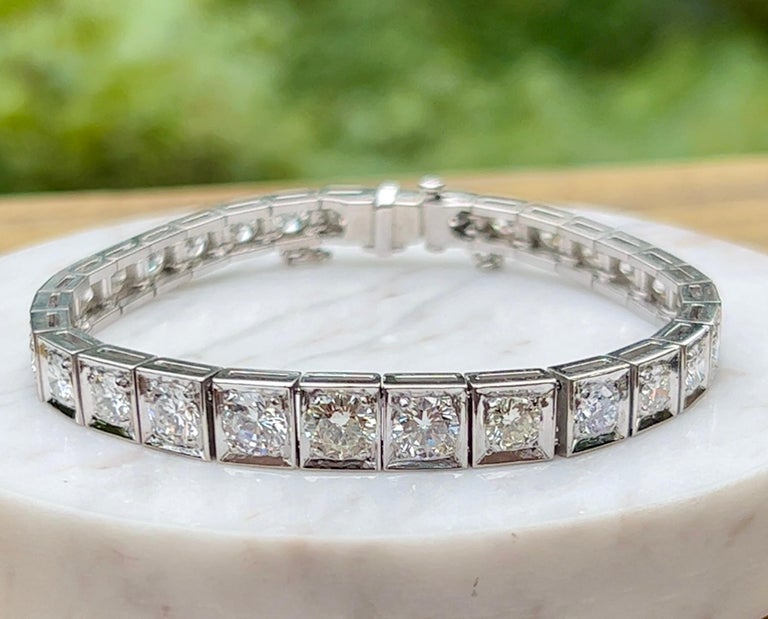 Platinum 8.50 Carat Diamond Line Bracelet For Sale at 1stDibs