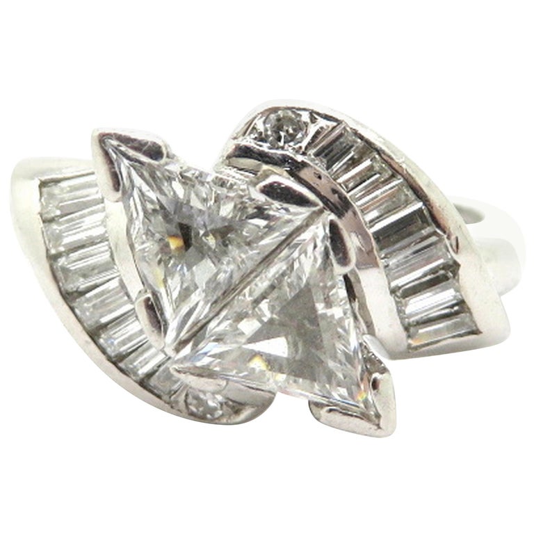 Platinum Antique Art Deco Style Trillion and Baguette Diamond ...