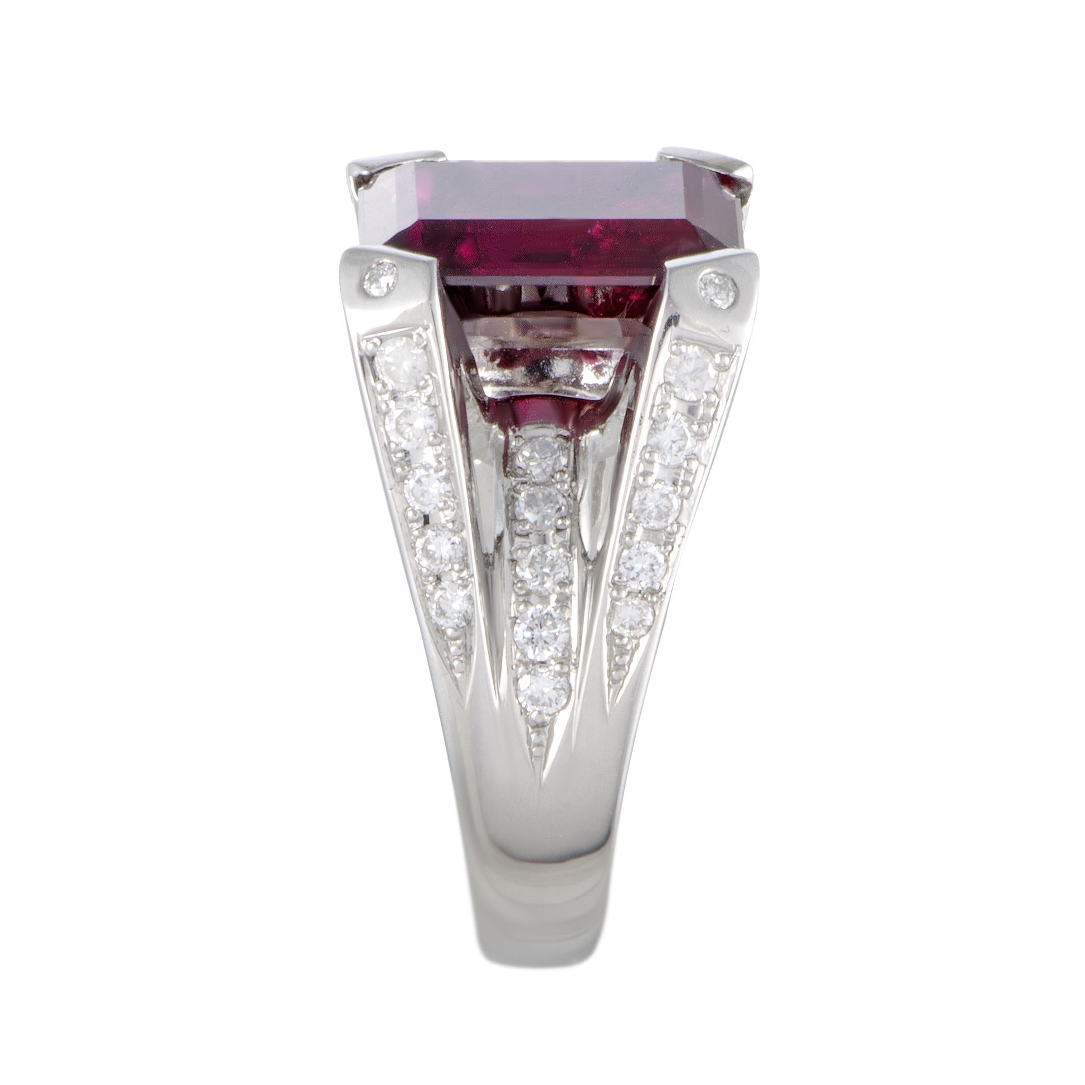 Platinum Diamonds and Garnet Rectangle Ring at 1stDibs