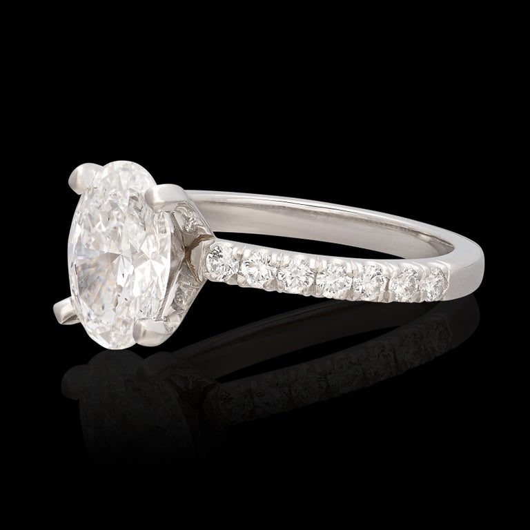 Platinum GIA 1.80 D/SI1 Oval Diamond Ring For Sale at 1stDibs
