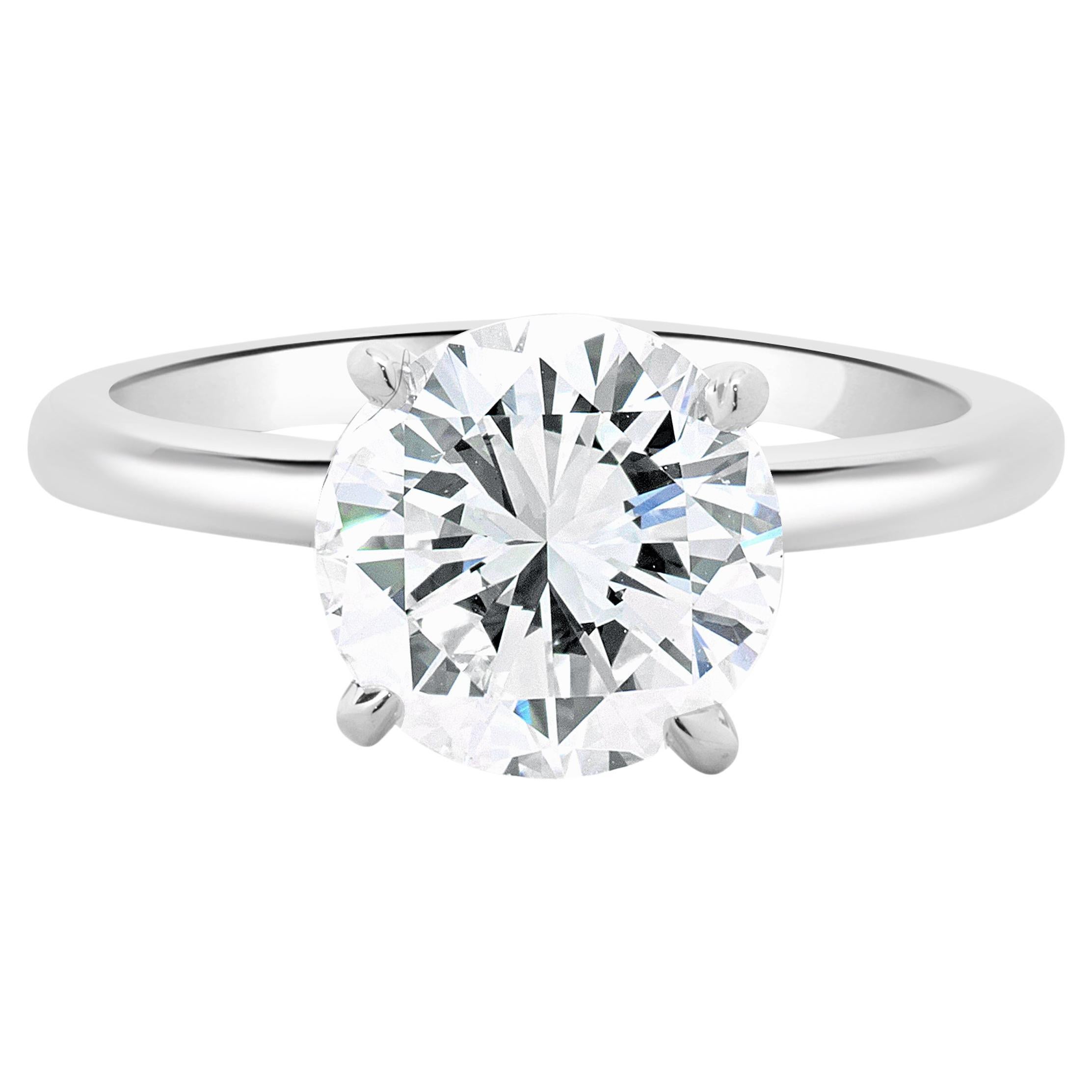 Platinum Round Brilliant Cut Diamond Engagement Ring For Sale at 1stDibs