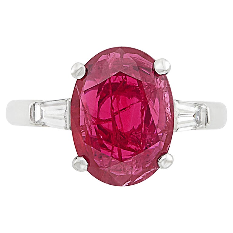 Platinum, Ruby and Diamond Ring For Sale at 1stDibs