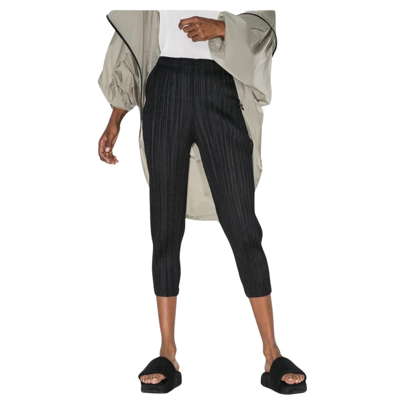 Rare Roberto Cavalli Newspaper Gazette Glitter Y2K Printed Trosuers Pants For Sale at 1stDibs