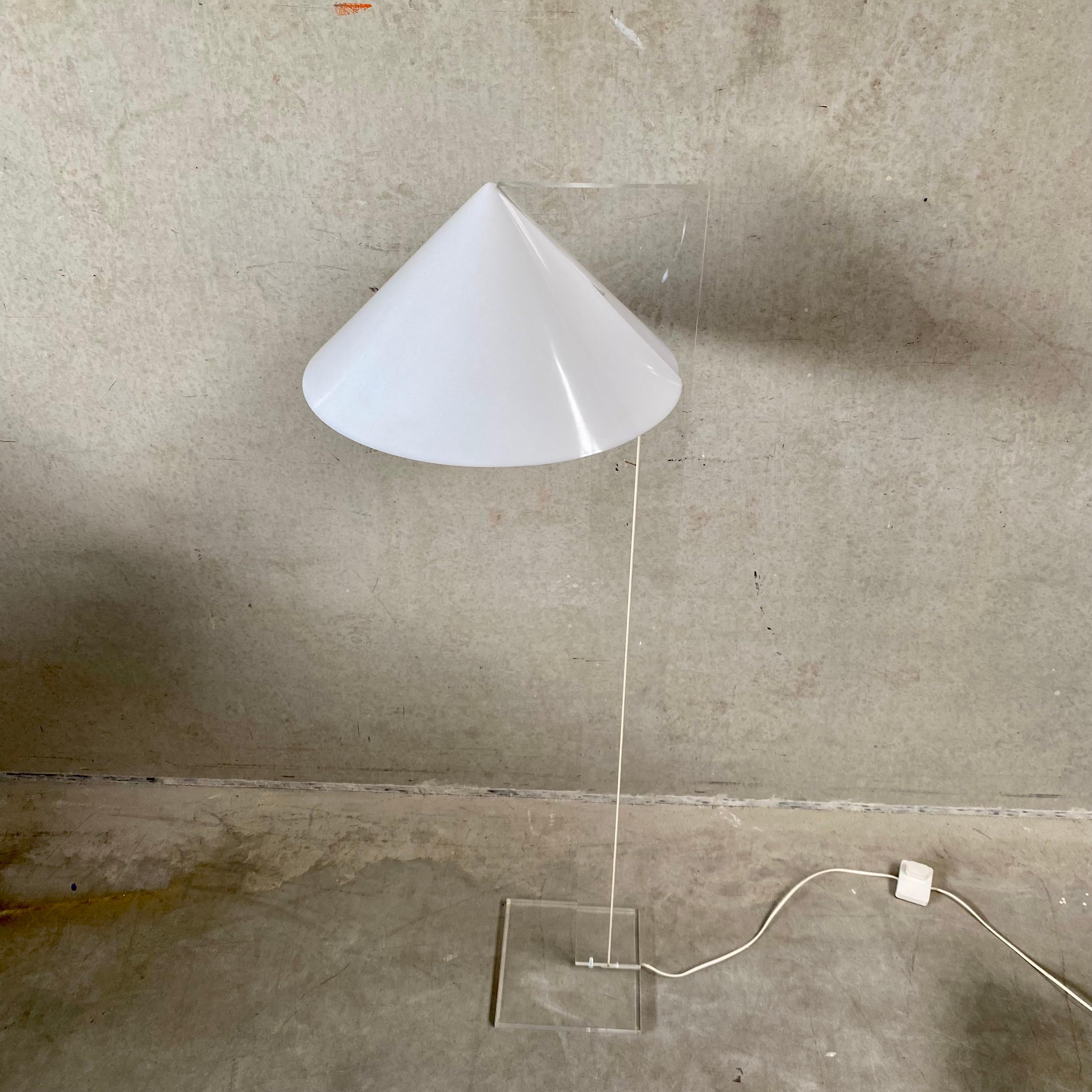 Plexiglass Floor Lamp 'Cone' by Harco Loor Haarlem, Netherlands 1970s ...