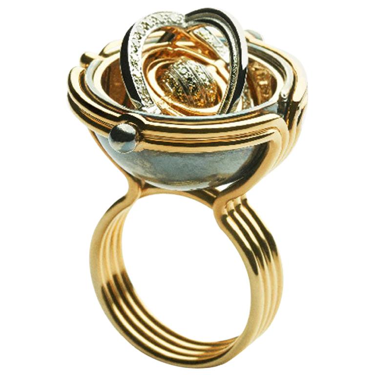 Handcrafted Moval Cobblestone Ring in 18K Yellow Gold by Single Stone For Sale at 1stDibs