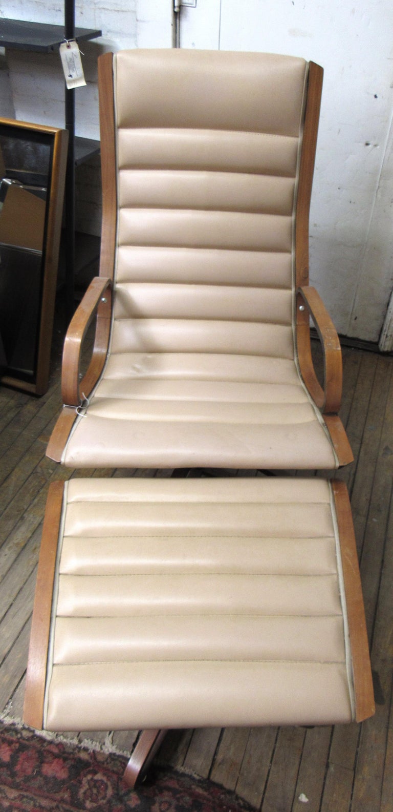 Plycraft Lounge Chair with Ottoman at 1stDibs
