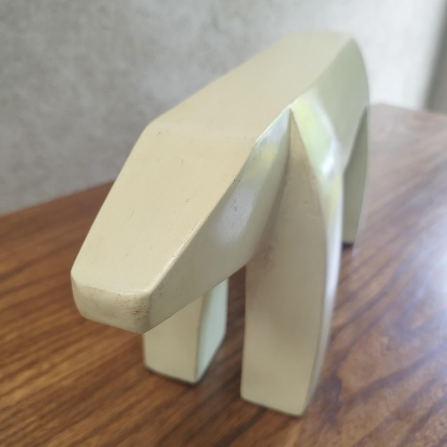 Polar bear in patinated plaster For Sale at 1stDibs