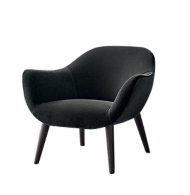 Poliform Mad Armchair by Marcel Wanders in Navy Blue Velvet and Wood ...