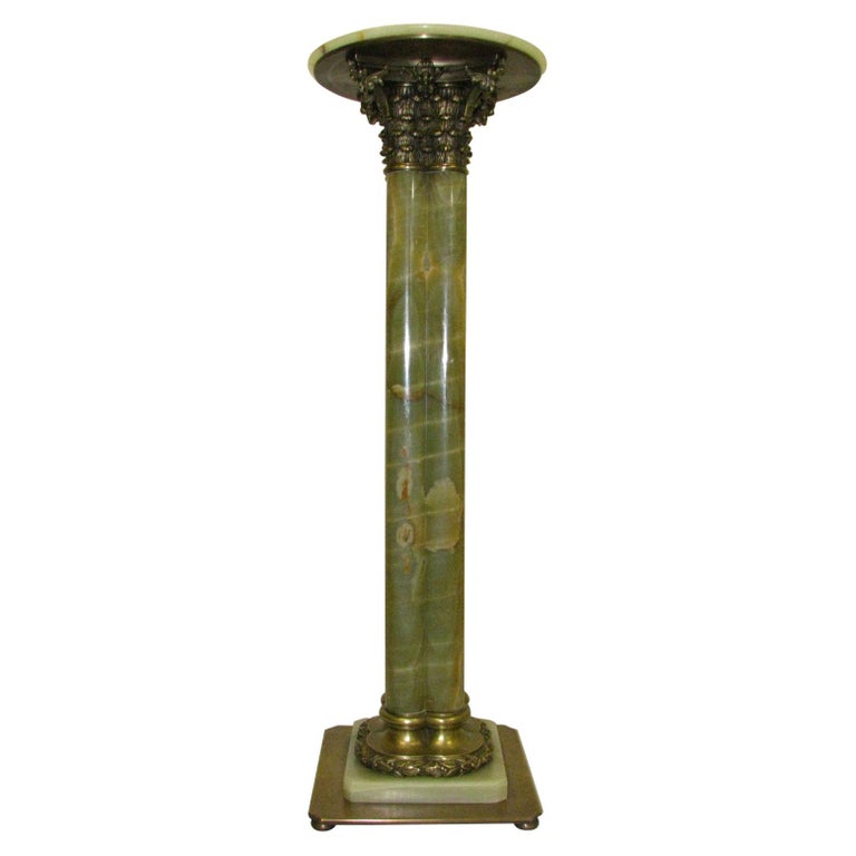Polished Green Onyx Column / Pedestal, 20th Century For Sale at 1stDibs