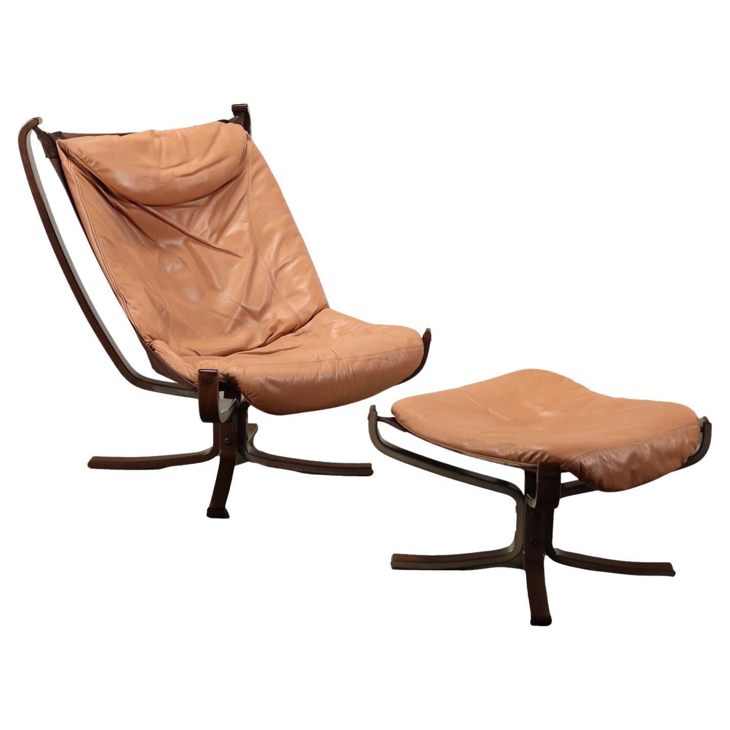 Poltrona Leather For Sale at 1stDibs
