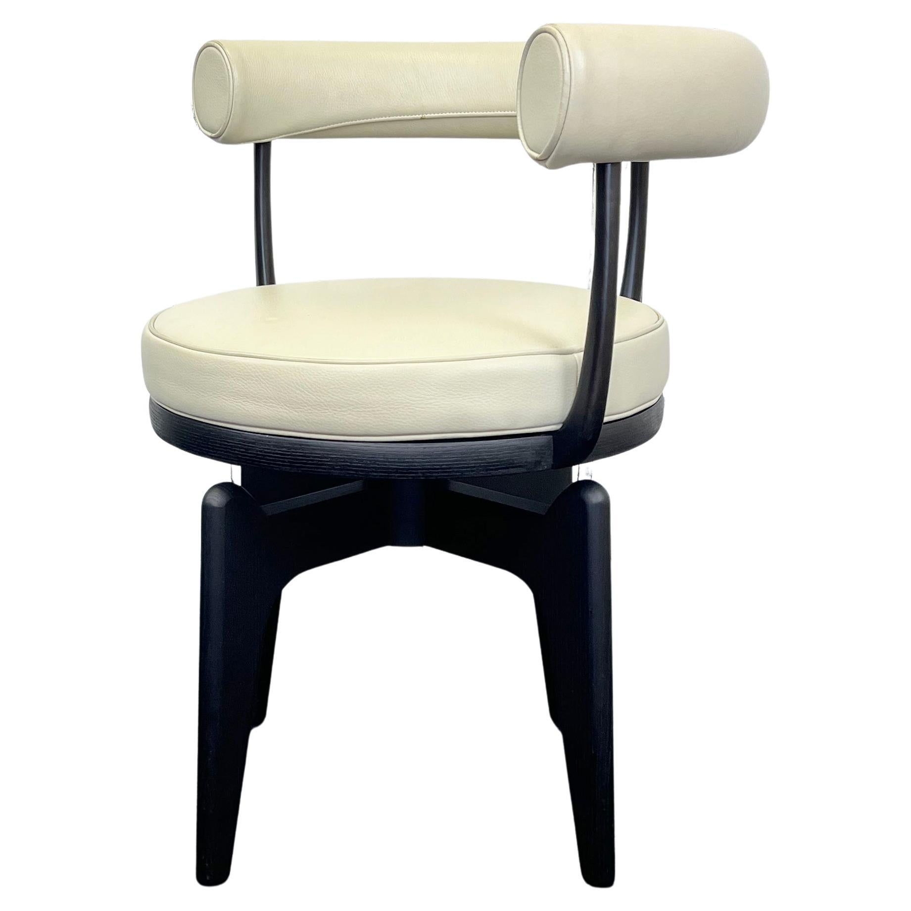 Charlotte Perriand LC35 Maison Du Brésil Daybed by Cassina For Sale at ...