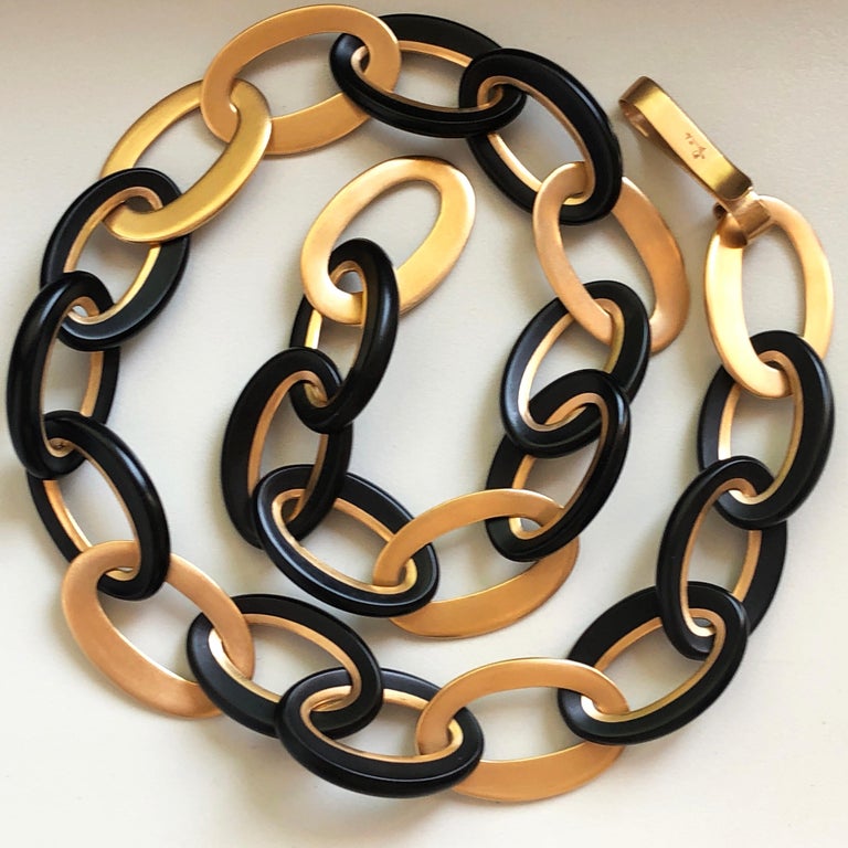 Pomellato Victoria Iconic Collection Jet 18 Karat Rose Gold Necklace at ...