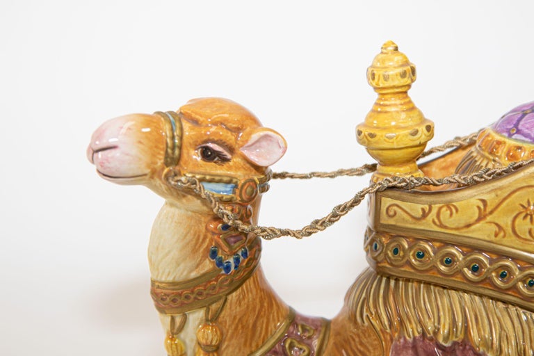 Porcelain Resting Arabian Camel by Fitz and Floyd For Sale at 1stDibs