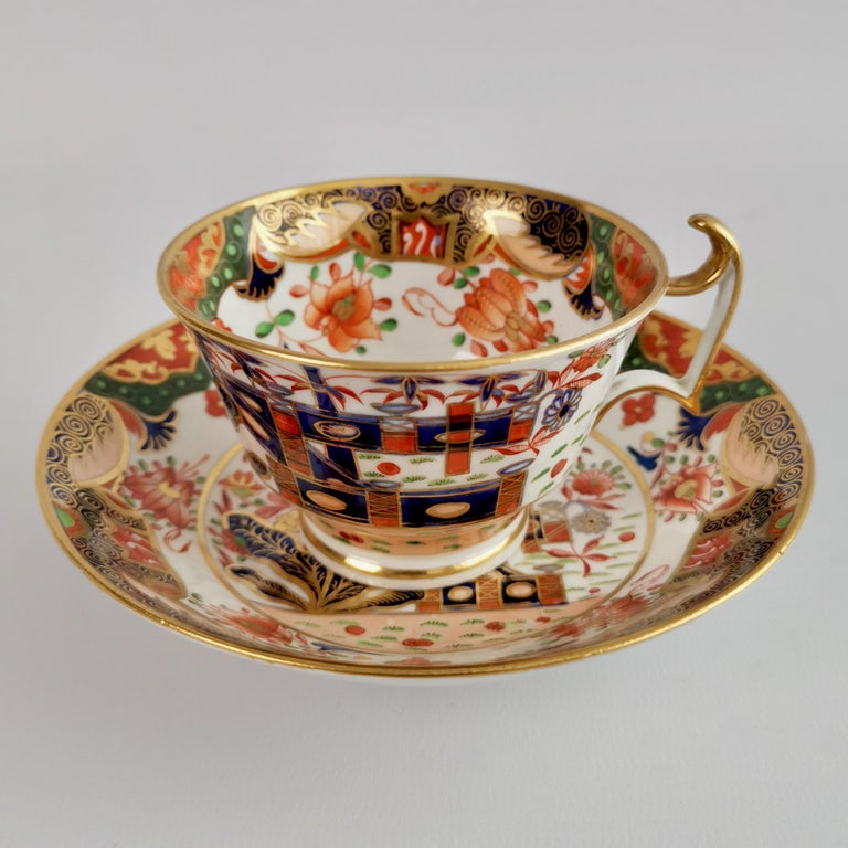 Porcelain Teacup Trio, Spode Imari Tobacco Leaf Patt. 967, Regency ca ...