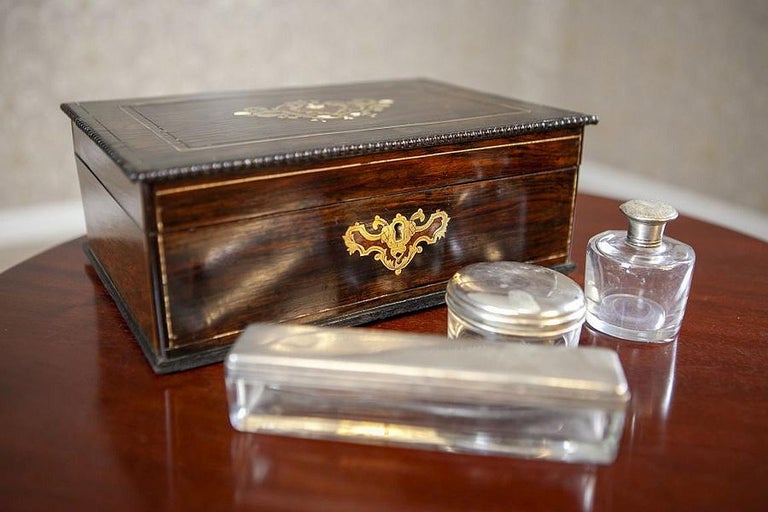 Portable Dressing Table from the 19th Century For Sale at 1stDibs