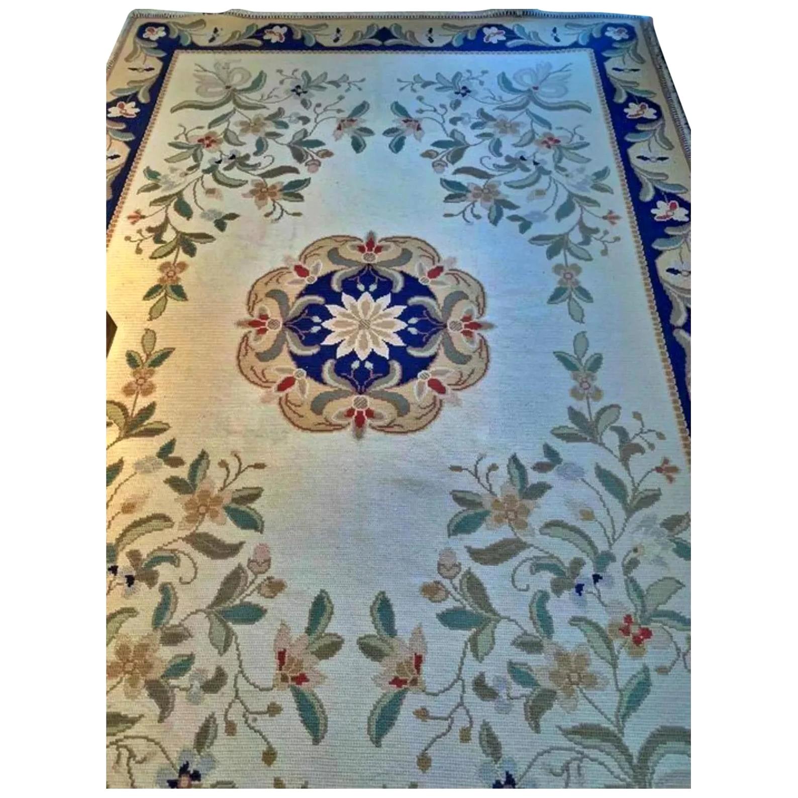 Portuguese Rug "Arraiolos", 20th Century For Sale at 1stDibs