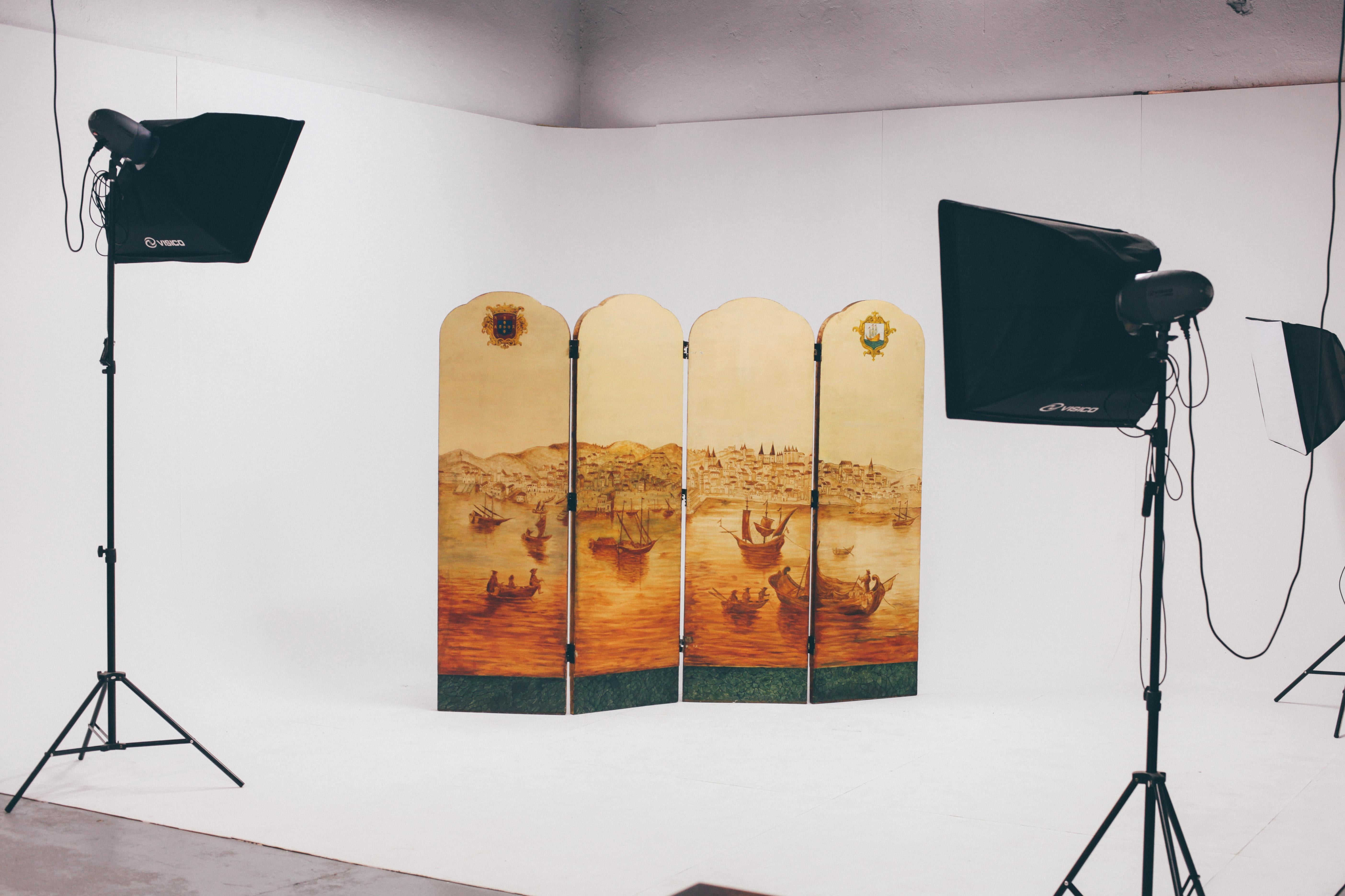 Portuguese Hand Painted Dressing Screen For Sale at 1stDibs