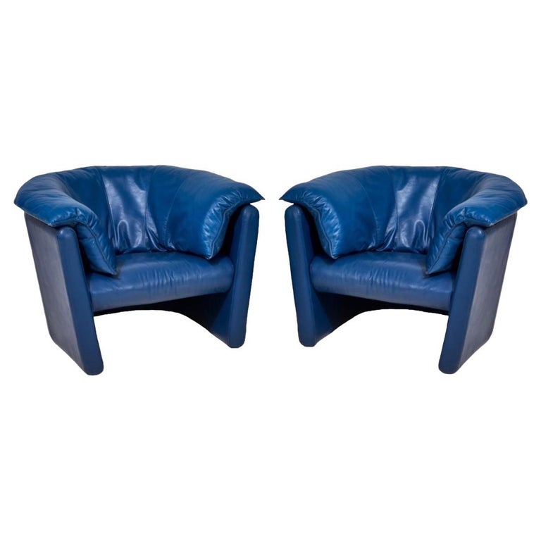 Post Modern Blue Leather Barrel Lounge Chairs, 1980 For Sale at 1stDibs