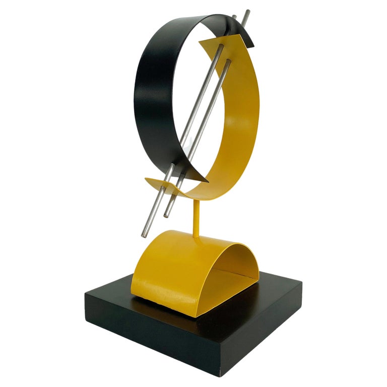 Post-Modern Geometric Abstract Metal Table Sculpture at 1stDibs