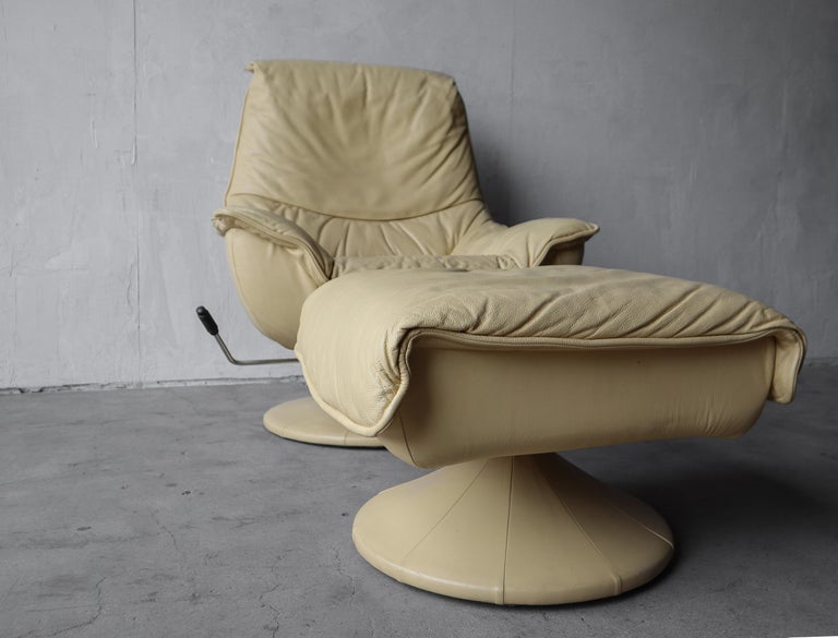 Post Modern Reclining Leather Lounge Chair and Ottoman For Sale at 1stDibs