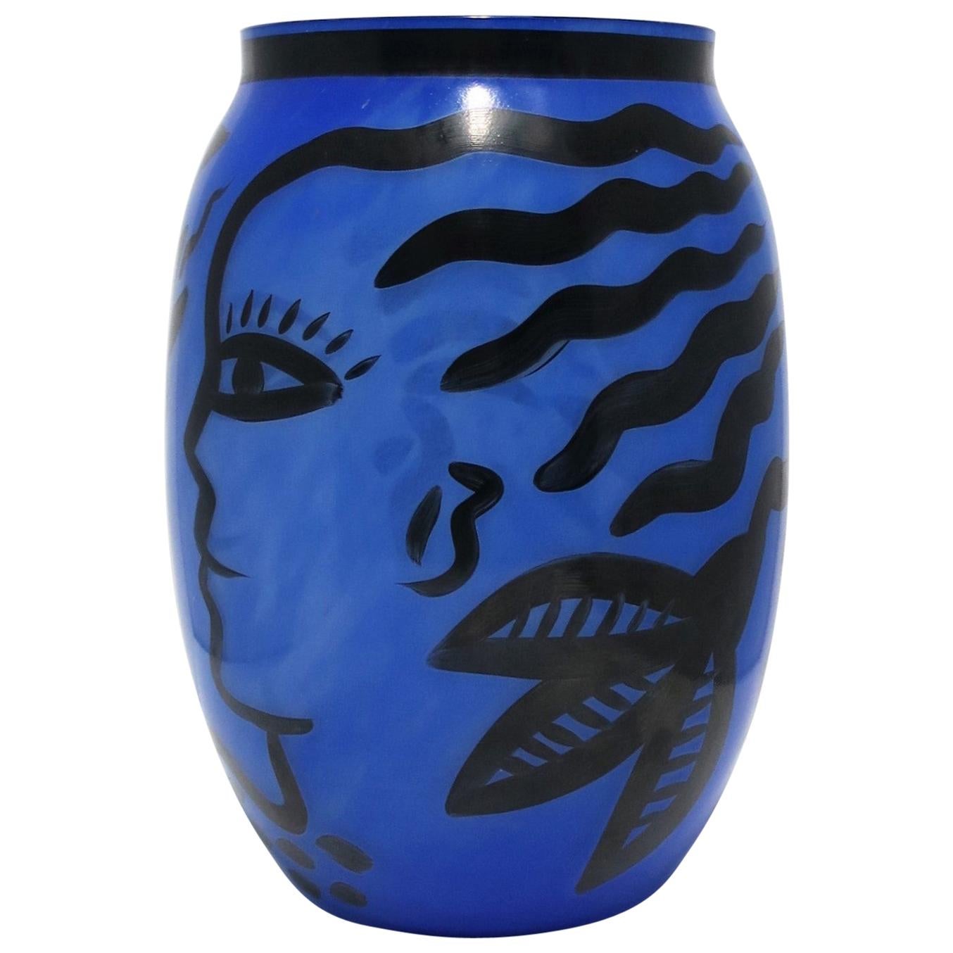 Postmodern Art Glass Vase by Ulrica Hydman-Vallien for Kosta Boda ...