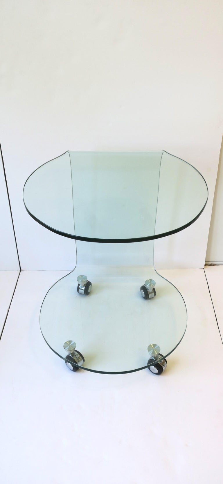 Postmodern Bent Glass Side or End Table in the Style of Fiam For Sale ...