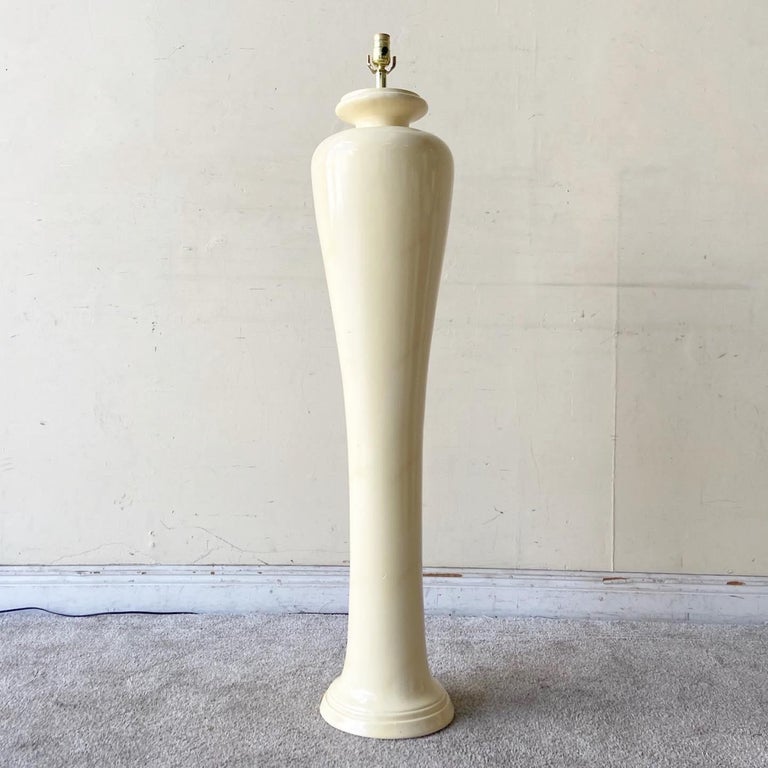 Postmodern Cream Lacquer Ceramic Floor Lamp For Sale at 1stDibs