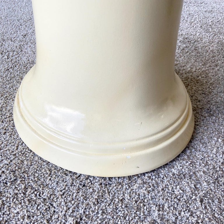 Postmodern Cream Lacquer Ceramic Floor Lamp For Sale at 1stDibs