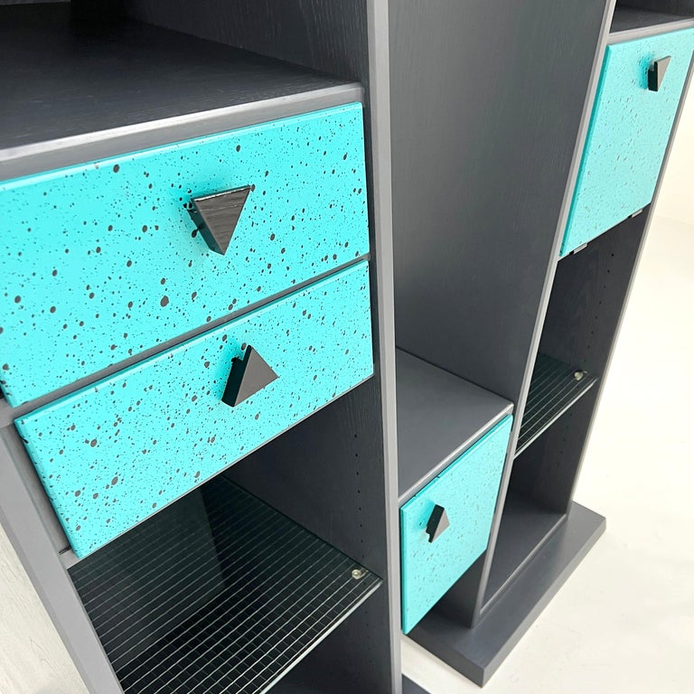 Postmodern Memphis Style Bookshelf, 1980s For Sale at 1stDibs