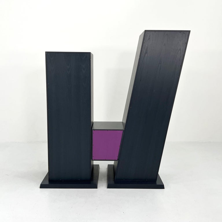 Postmodern Memphis Style Bookshelf, 1980s For Sale at 1stDibs