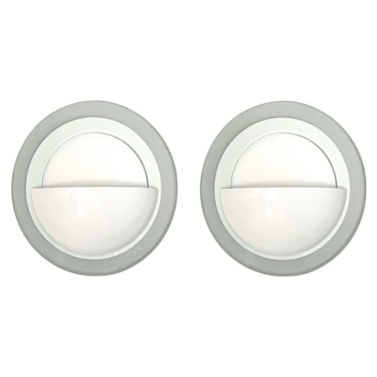 Postmodern Pair of White Wall Sconces by Leonardo Marelli by Estiluz ...