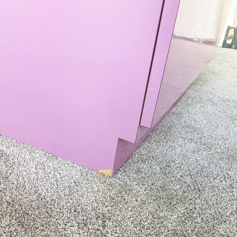 Postmodern Purple Lacquer Laminate Chest of Drawers For Sale at 1stDibs
