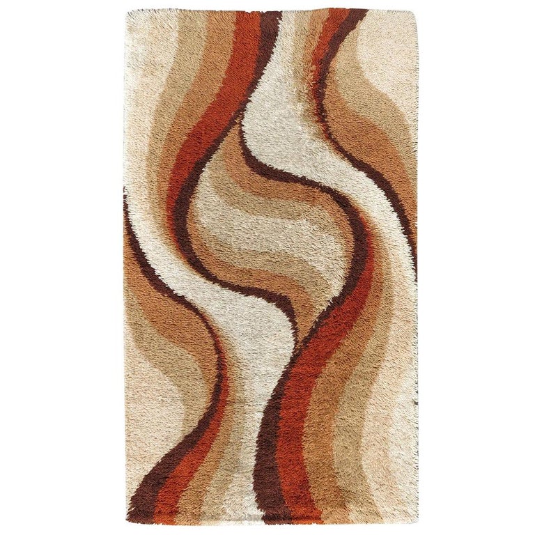 Postmodern Shag Rug with Abstract Design, circa 1970 For Sale at 1stDibs